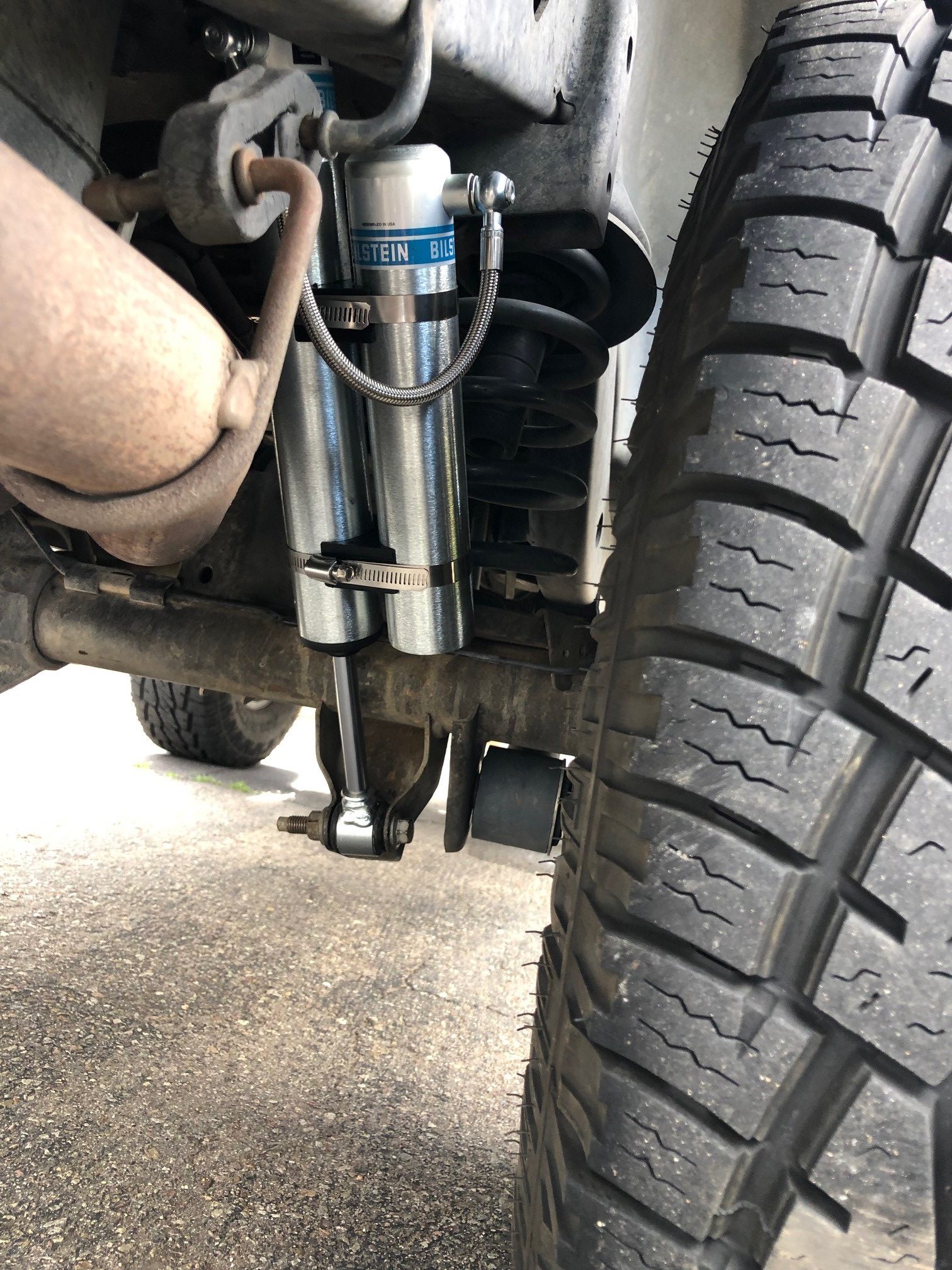 Bilstein 5160 3-4.5″ Front Rear Lift Shocks 1997-2006 Jeep Wrangler TJ 4WD Short Arm - Bilsteinkit